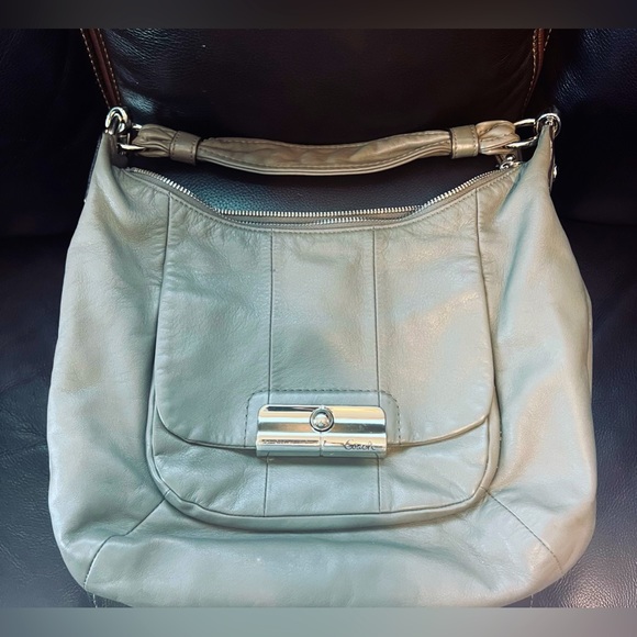 Coach | Bags | Coach Gorgeous Grey Vintage Shoulder Bag Very Unique ...